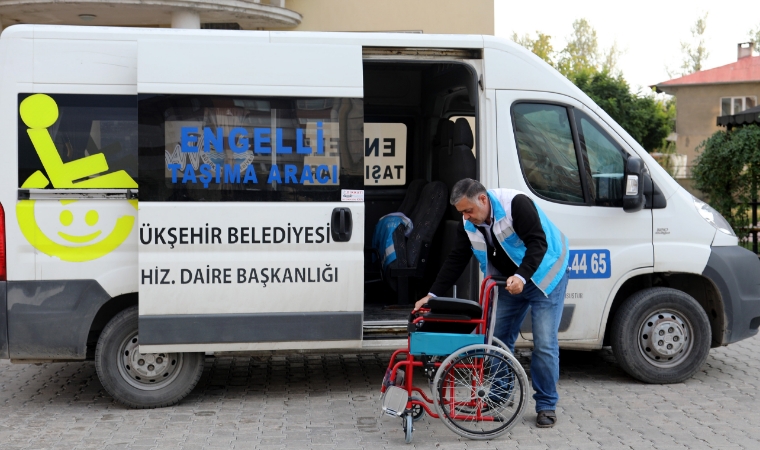Van'da Düşük Gelirli Ailelere Tekerlekli Sandalye Yardımı - Van Haber ... Van'da Düşük Gelirli Ailelere Tekerlekli Sandalye Yardımı - Van Haber ...